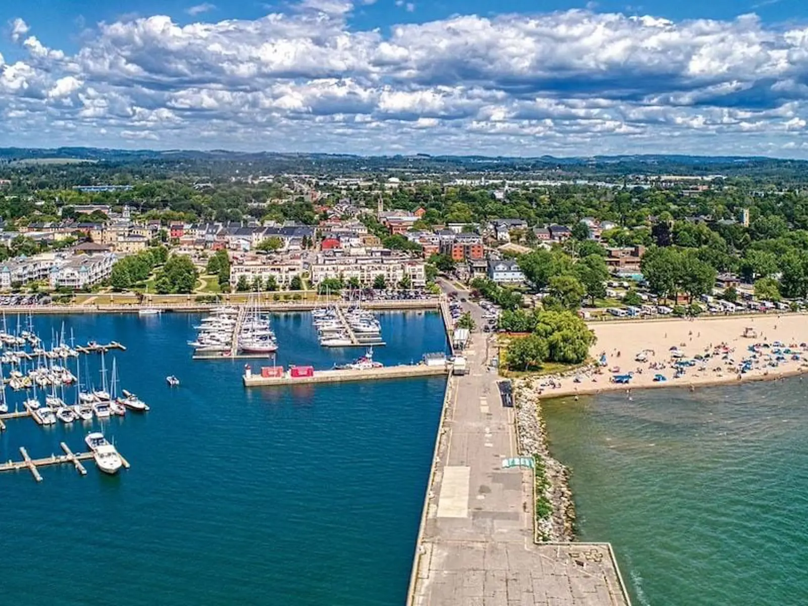 Beaches & Waterfront Attractions | Town of Cobourg